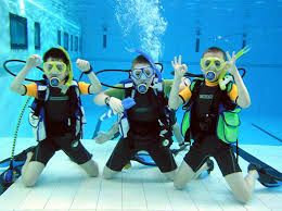How Homeschoolers Can Earn PE Credit Through Scuba Diving