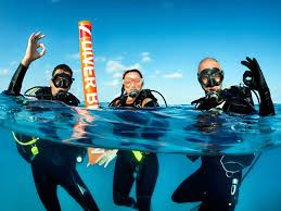 The 10 Golden Rules of Safe Scuba Diving