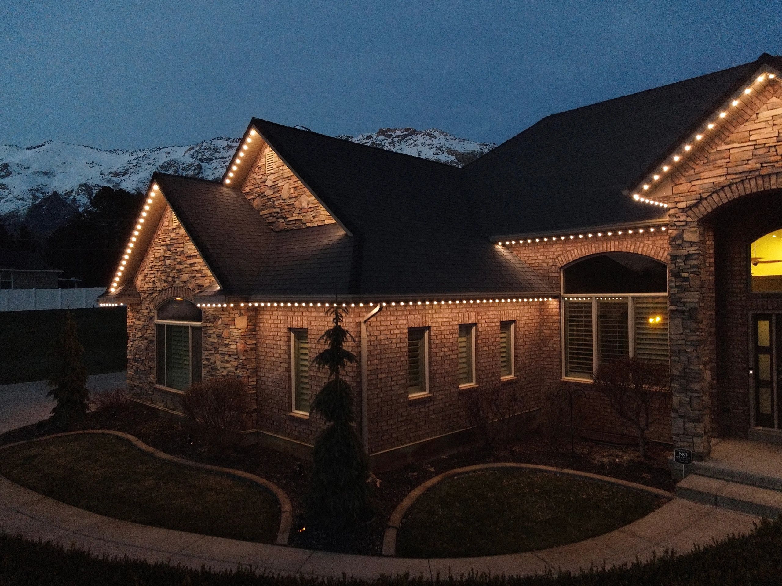 Permanent Lighting - ILLUMIBRITE LIGHTING