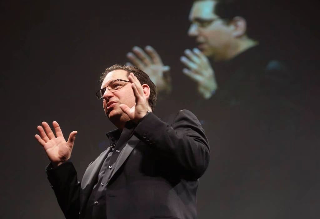 World's Most Famous Hacker Kevin Mitnick & KnowBe4 Keynote World's Most Famous Hacker Kevin Mitnick & KnowBe4 Keynote