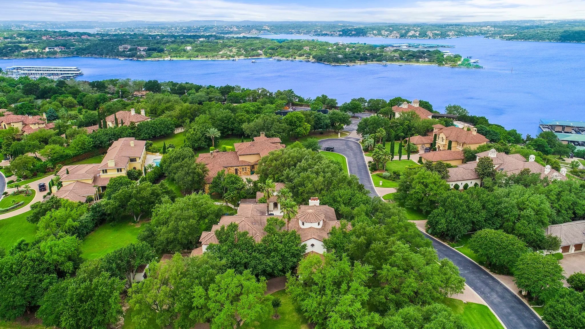 Costa Bella Waterfront