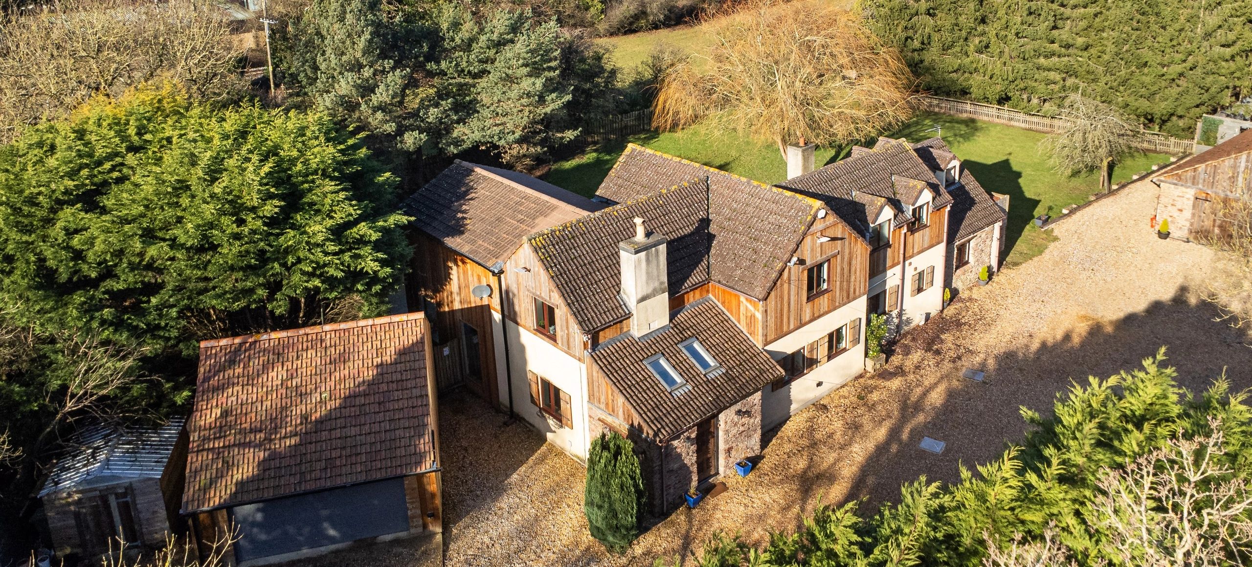 Hen & Stag Parties, Vacation Rental, Hot Tub Holiday Accommodations ...