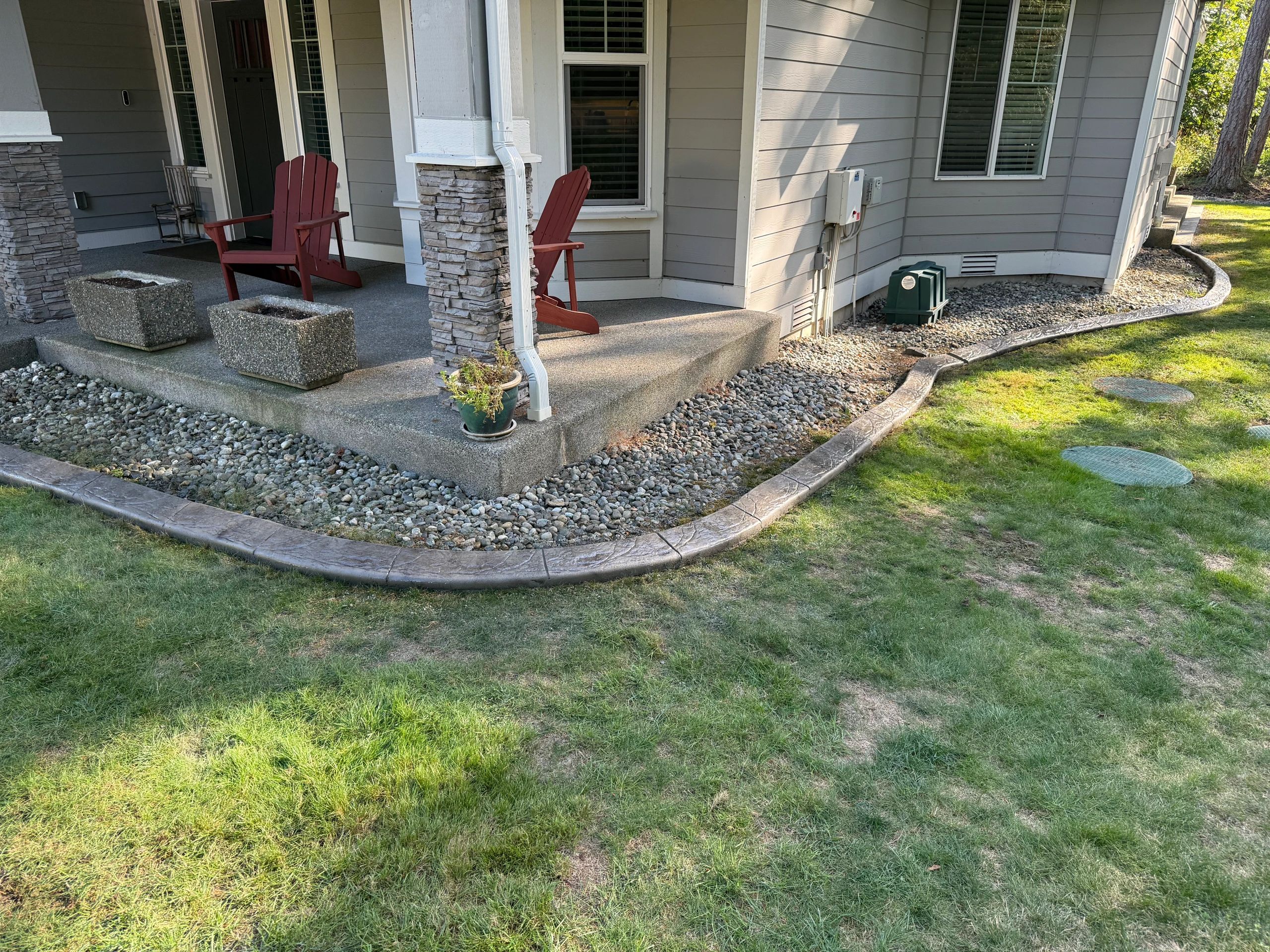 Expert Landscape Curbing Services | Raybell Curbing