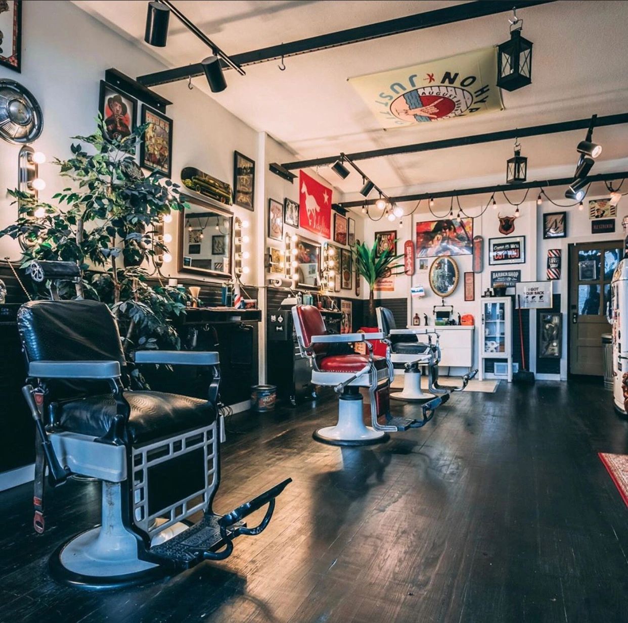 Dark Root Barbershop