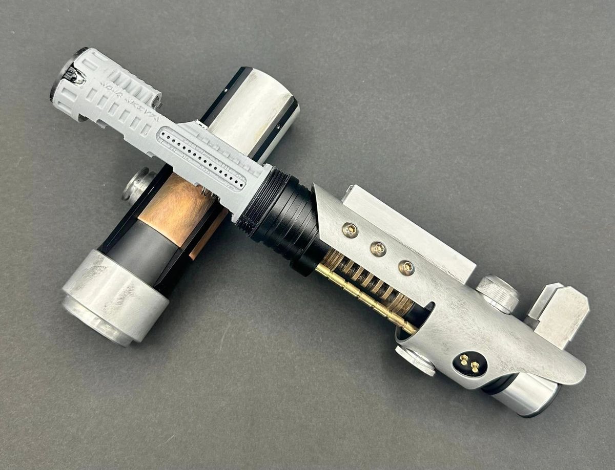 Warsabers Starkillerv4 Proffie Chassis STL File