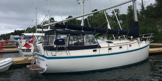 SAILBOATS | BREEZEWAY YACHTS