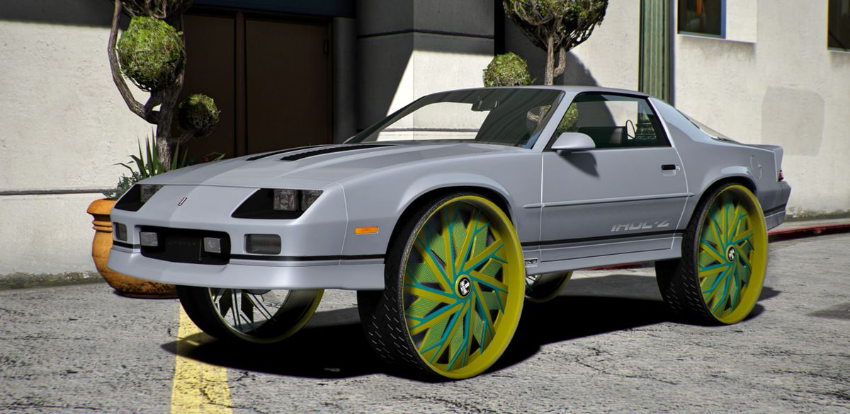 Chevy Camaro Iroc Slim on Floats Donk