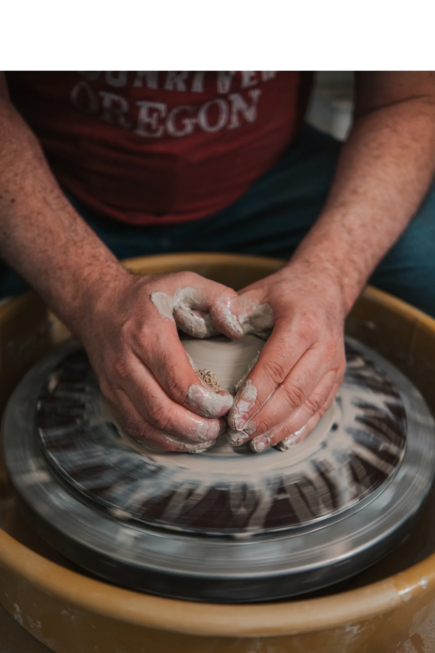 Earth and Wood Studio - Pottery Classes for All Levels
