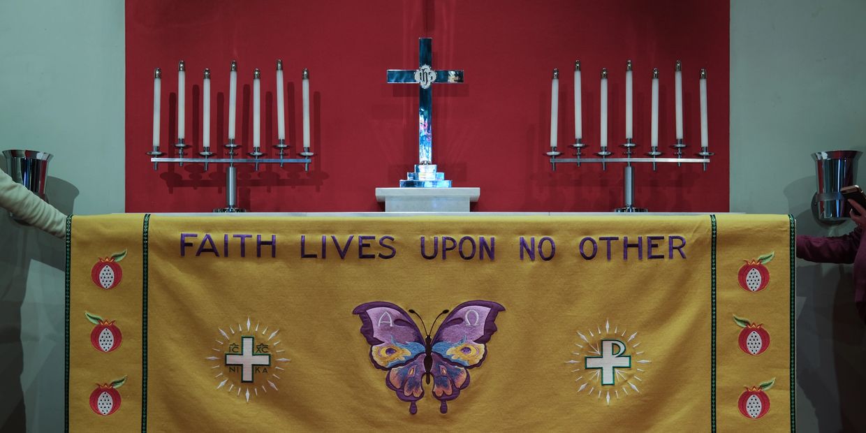 Parament Detail Group 2 | MSLC