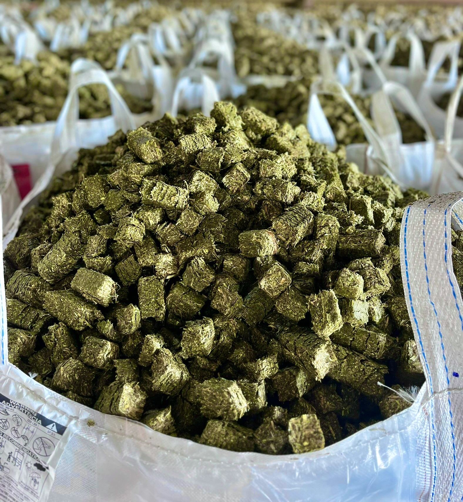 Premium Hay & Alfalfa Cube Supplier | McCracken Hay Co