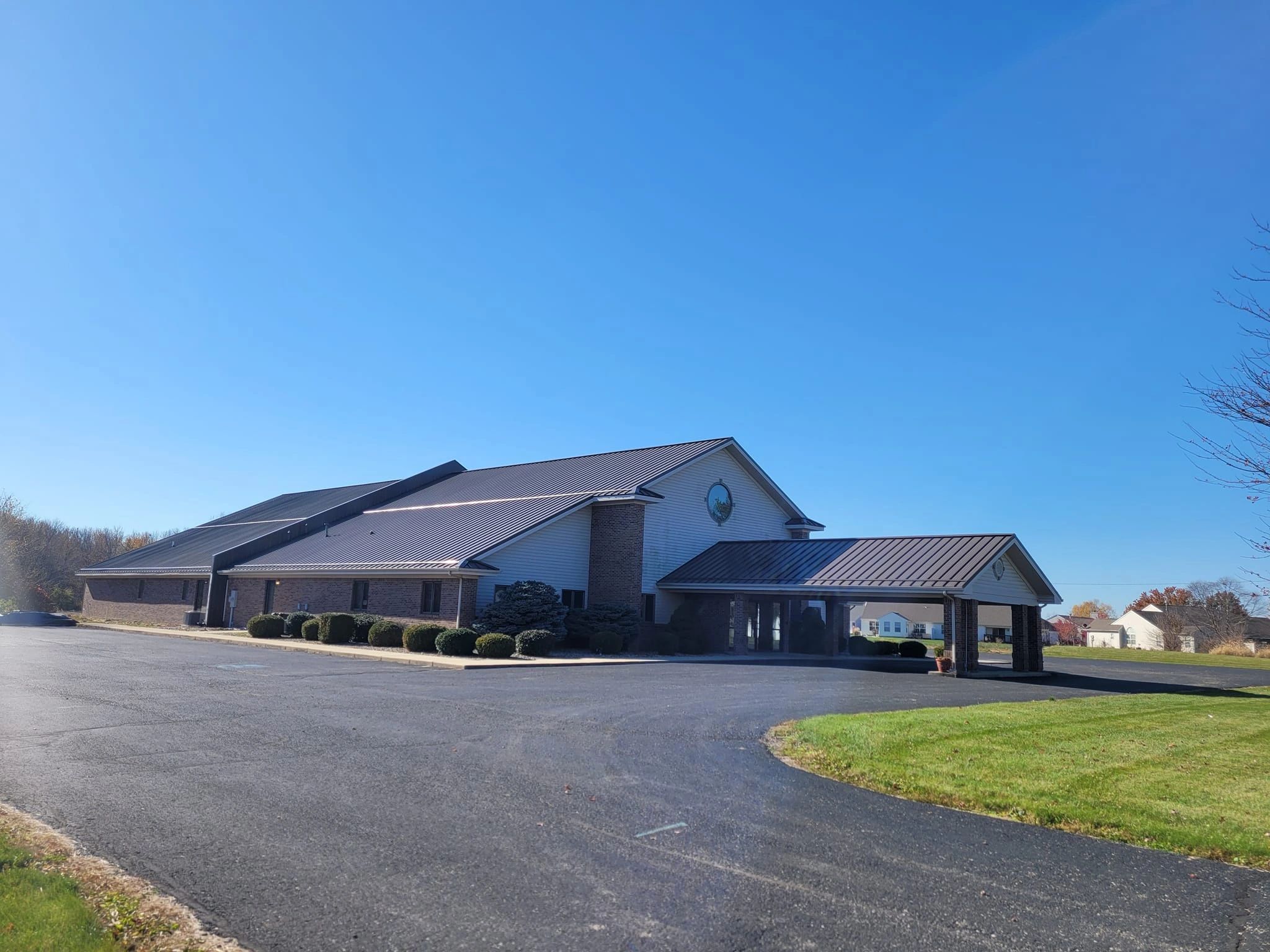 Maple Grove Community Church