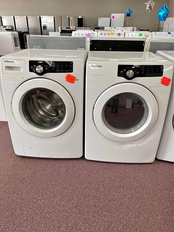 Lovely Samsung Stackable Front Loading Washer-Dryer Set (Electric Dryer)
