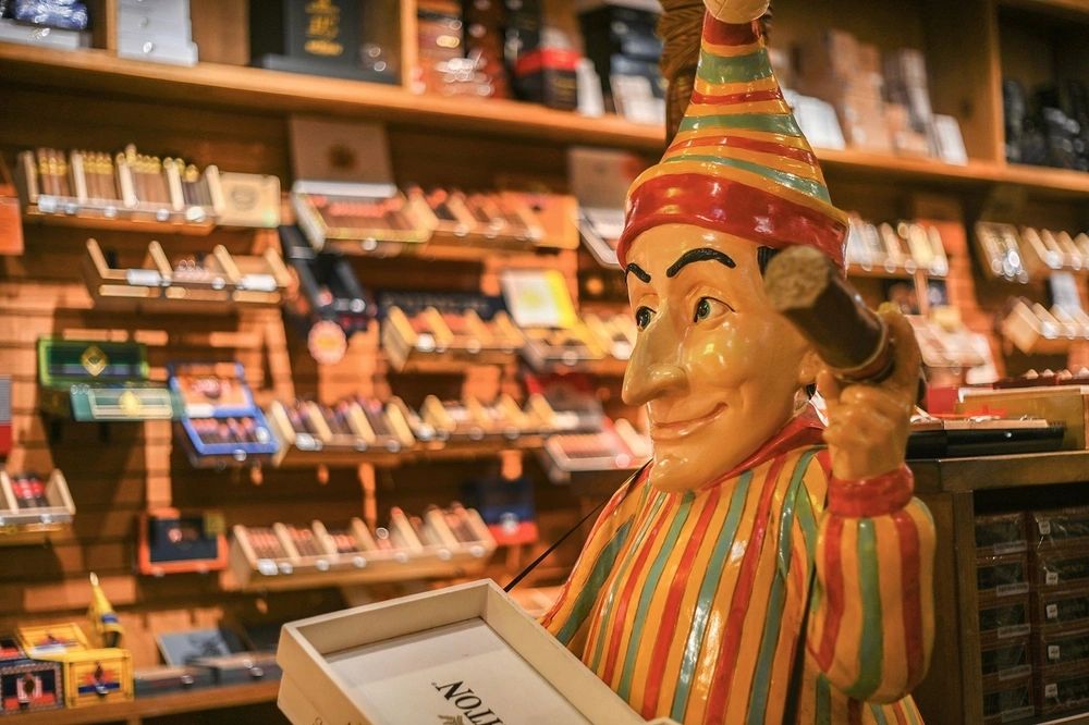 Find the Best Cigar Stores Near You