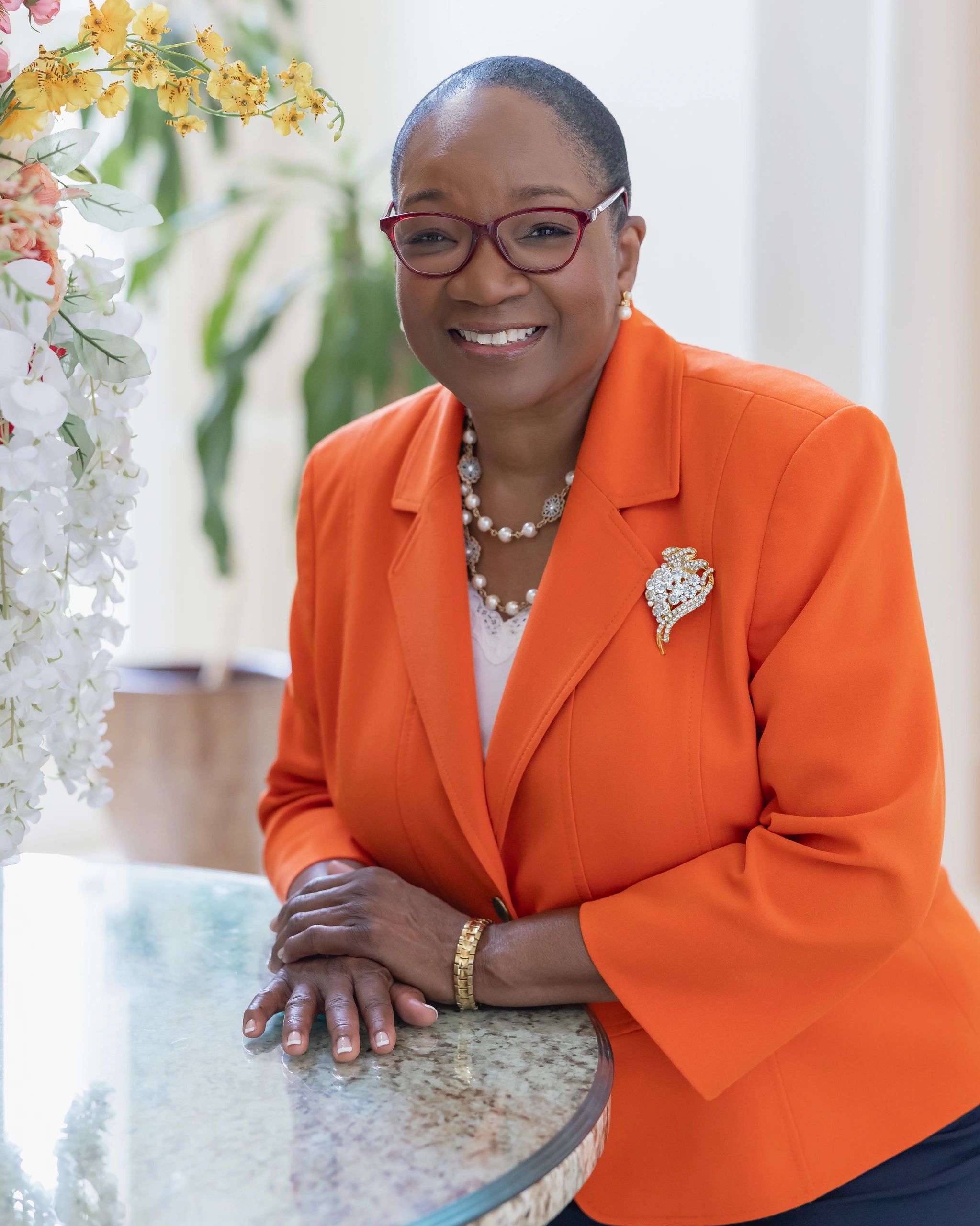 Robyn's Bright Light Publishers