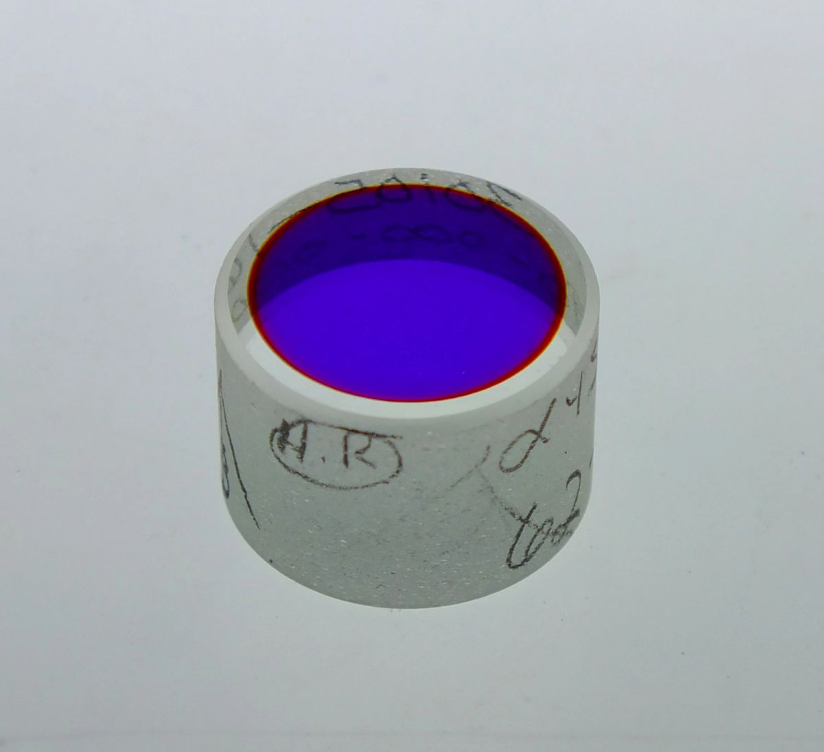 590nm HR Laser Mirror, 1/2" Dia. HR 565-650nm, plano (Lexel Laser)