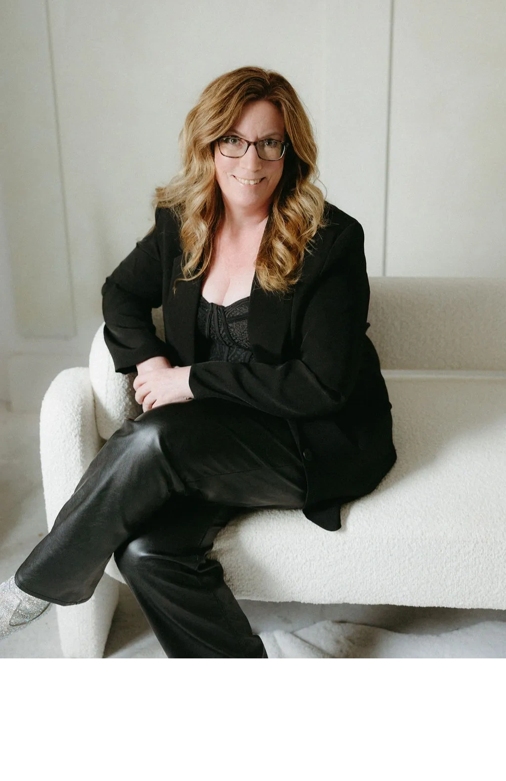 Karen Dean - Resilience Expert, Inspiring Speaker, Bestselling Author