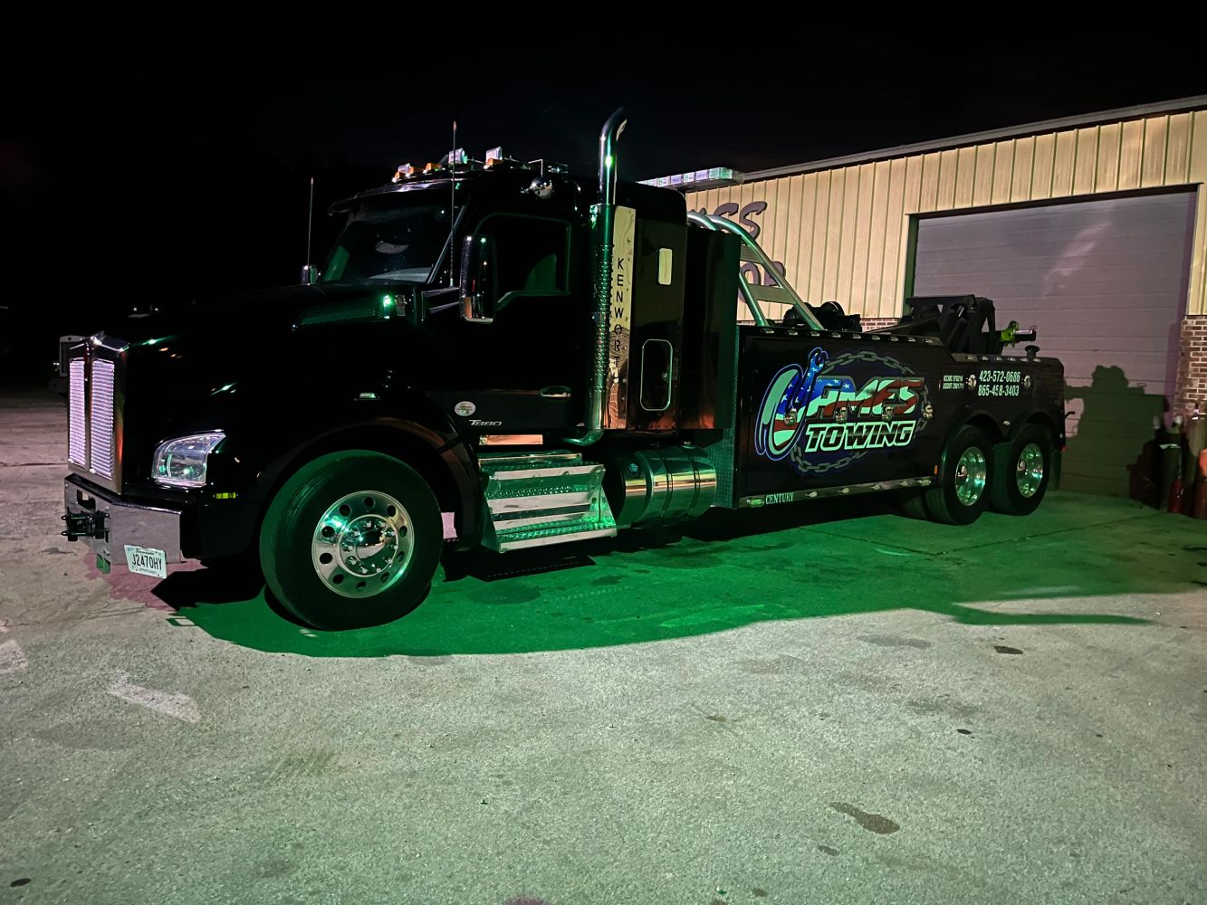 Towing Service - James Towing