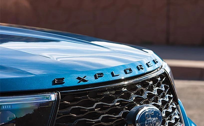 EXPLORER 2020-2025 BLACK LETTERING HOOD BADGE