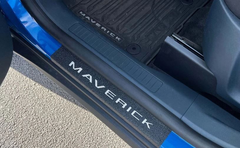 MAVERICK 2022-2025 TUFSKINZ GRAY LETTERING ON BLACK TEXTURE DOOR SILL KIT