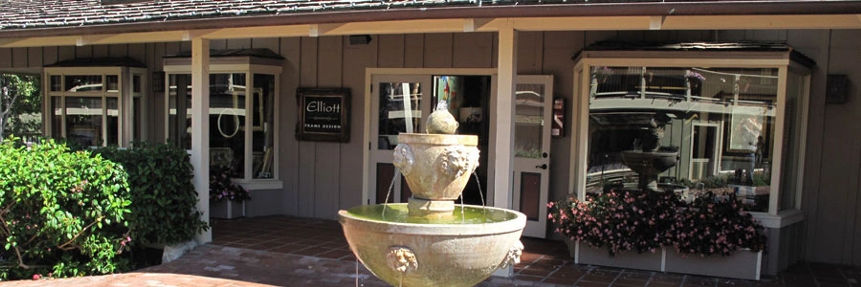 Elliott Frame Design