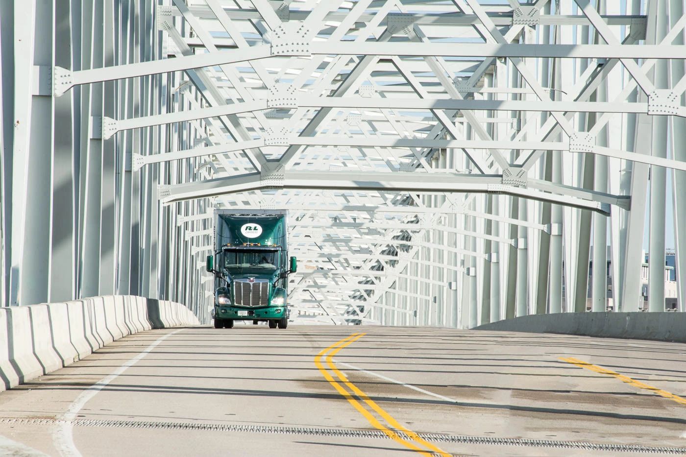 Quality Freight Rate - Freight Broker, Freight Logistics Services