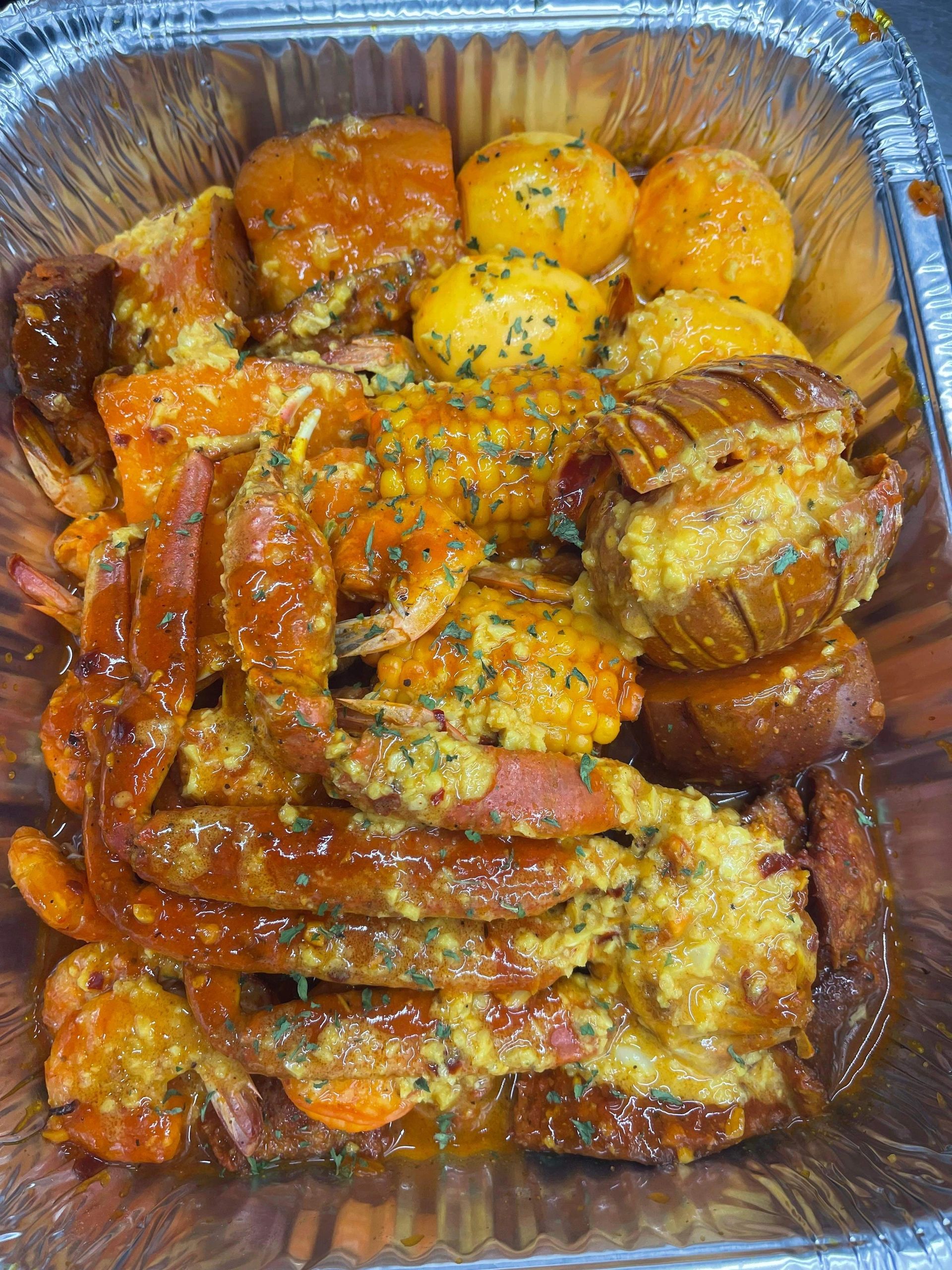 Crab Legs, Fresh Crab Legs, Blue Crab - Krispycrab - Tampa Heights, Florida