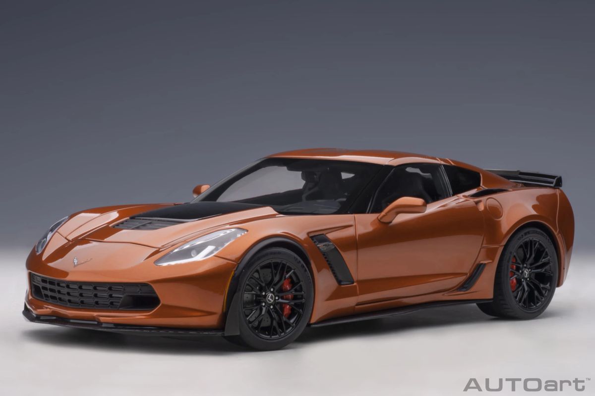 CHEVROLET CORVETTE C7 Z06 DAYTONA SUNSET ORANGE COMPOSITE 1:18 BY ...