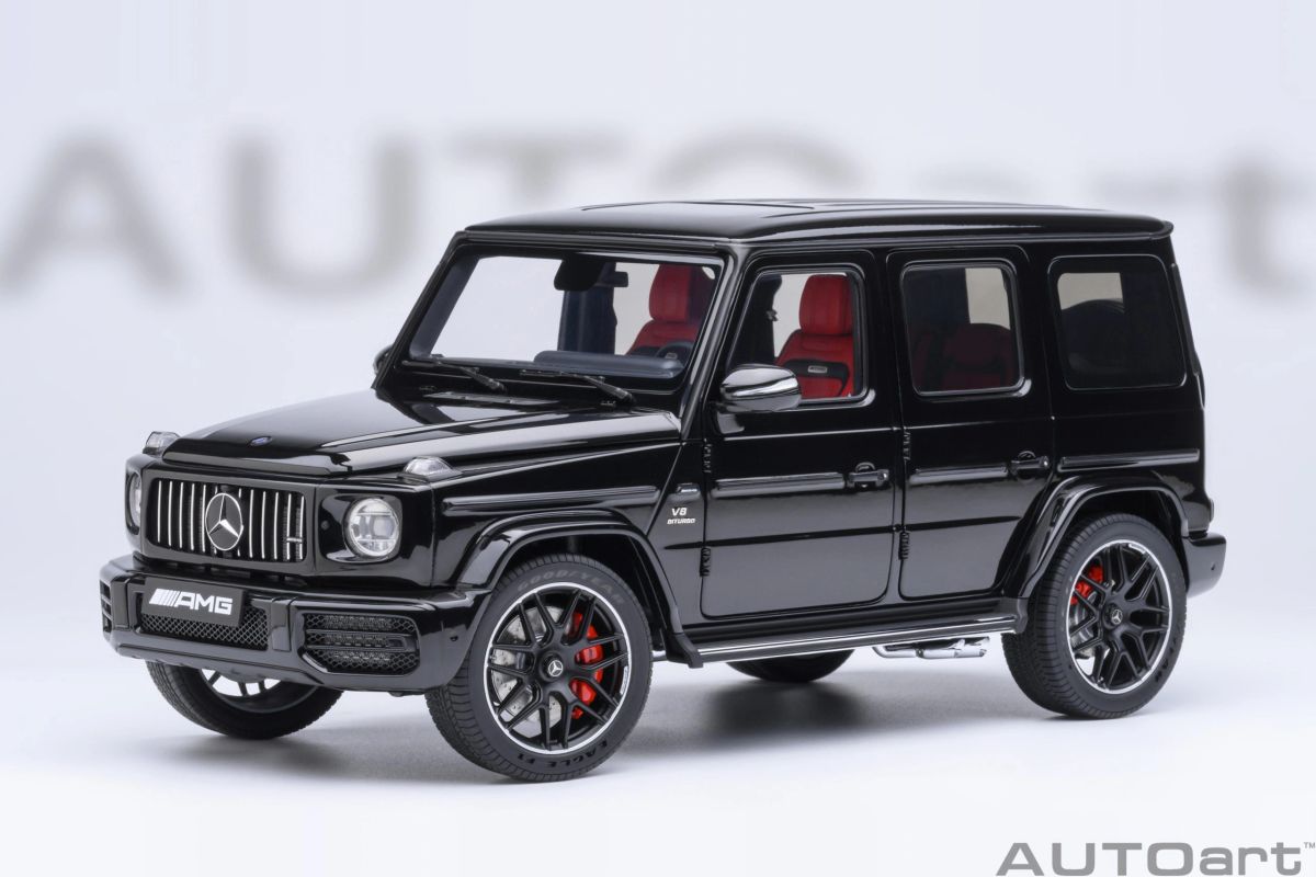 2019 MERCEDES-BENZ AMG G63 4X4 GLOSS BLACK COMPOSITE 1:18 BY AUTOART 76354