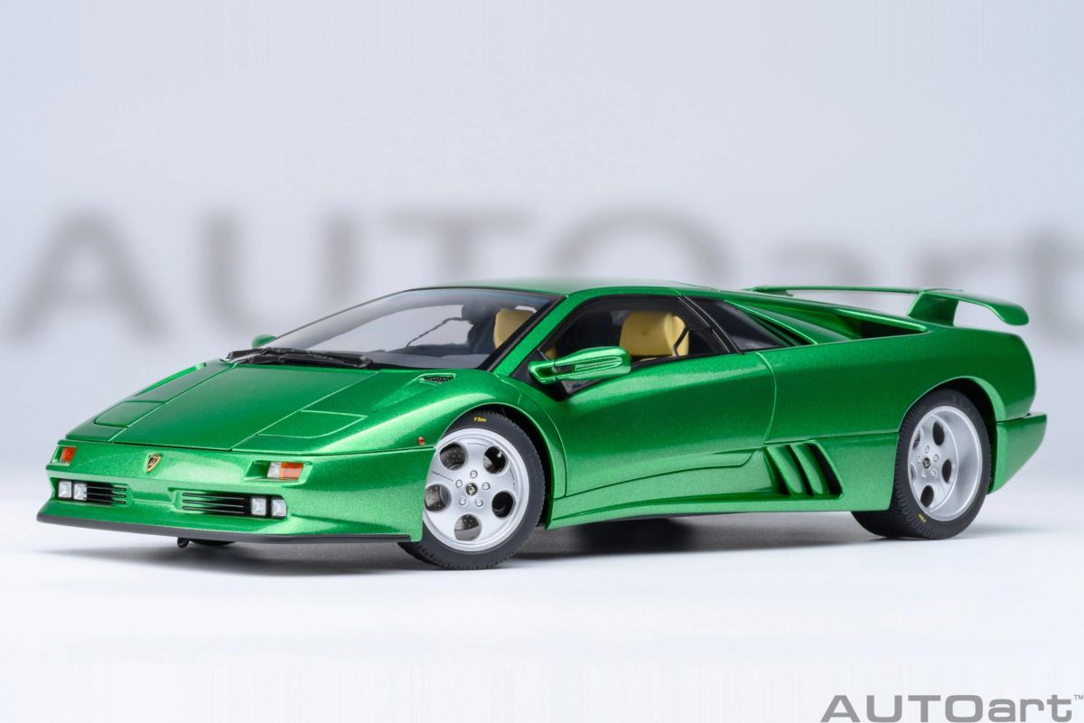 LAMBORGHINI DIABLO SE30 ANNIVERSARY GREEN METALLIC COMPOSITE 1:18 BY ...