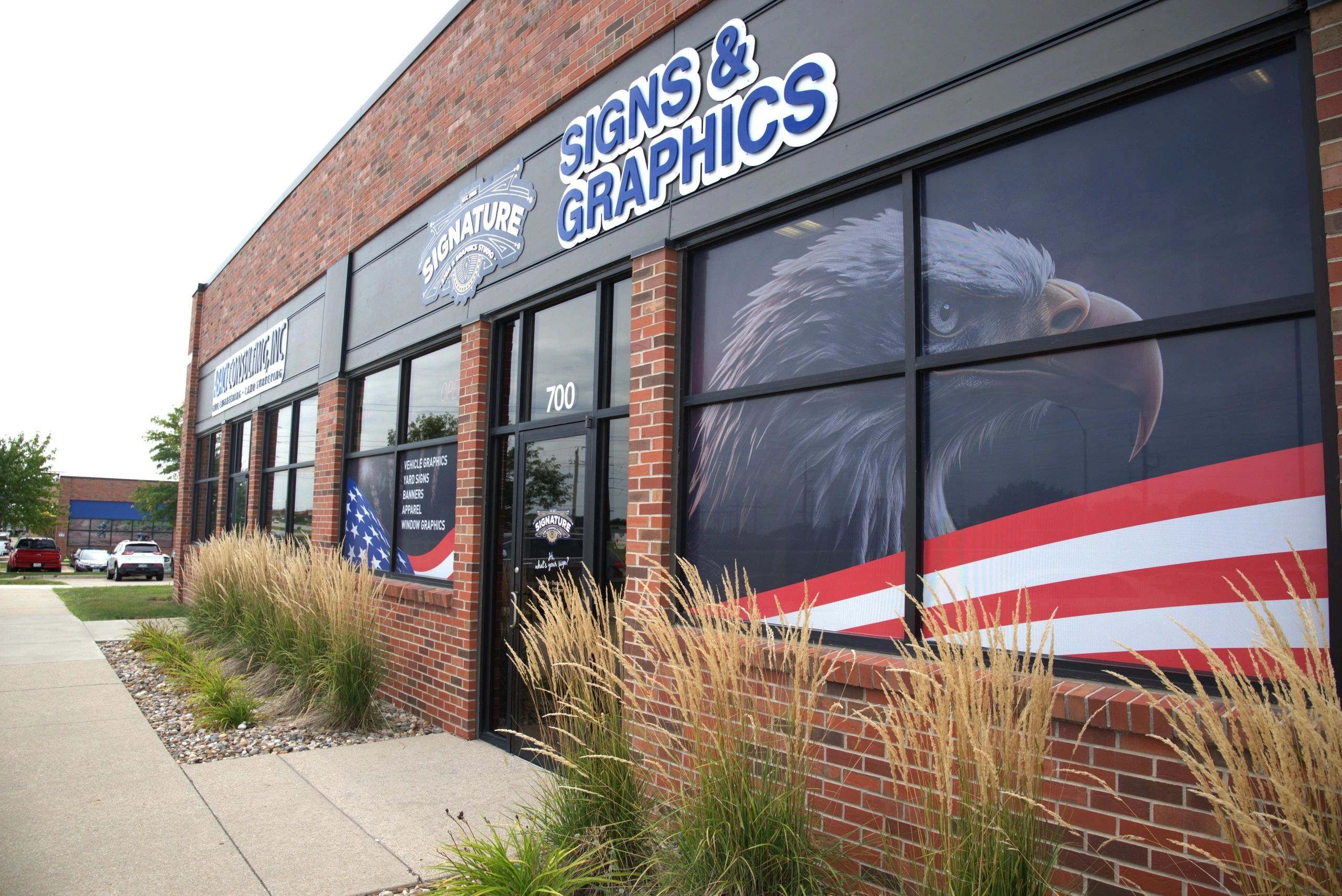 Signature Signs & Graphics