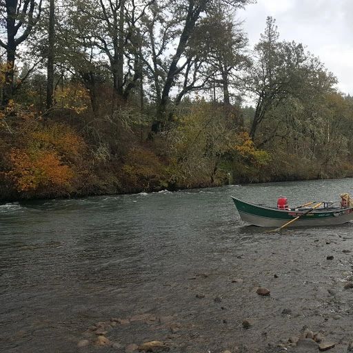 Extreme Guide Service / Upper Rogue Fly Shop - Salmon, Steelhead, Trout ...