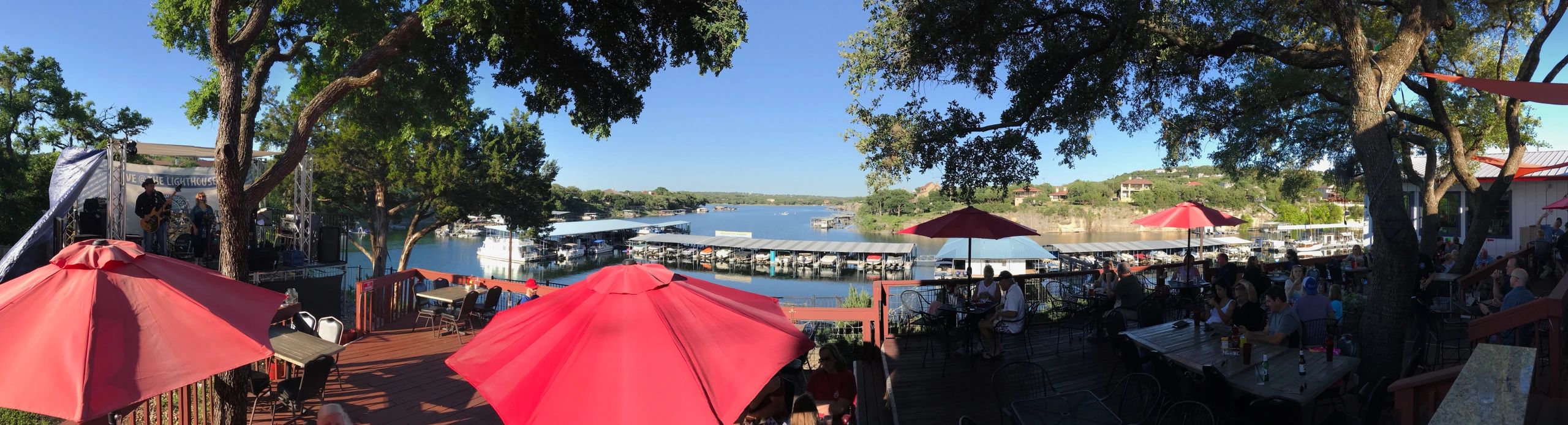 The Lighthouse Restaurant & Lounge - Restaurant, Lake View