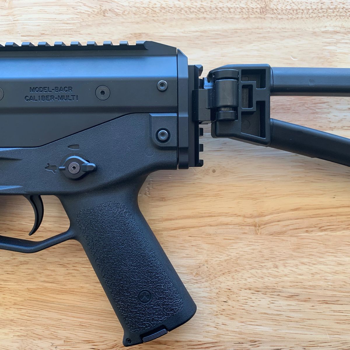 ACR to PIC Rail Stock Adapter