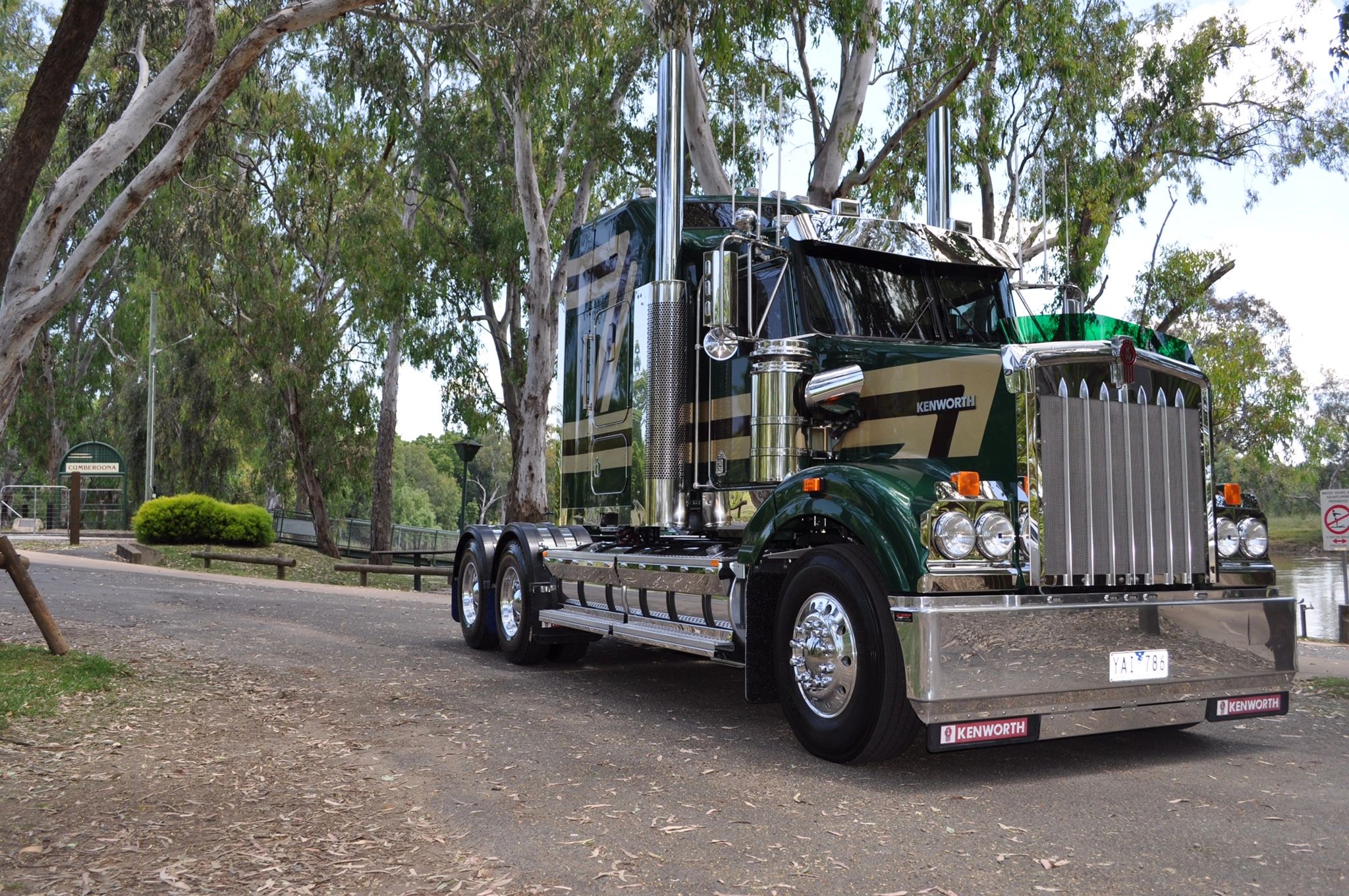 Maloney Transport