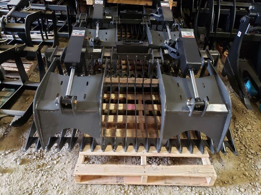 Tractor rock / brush grapple