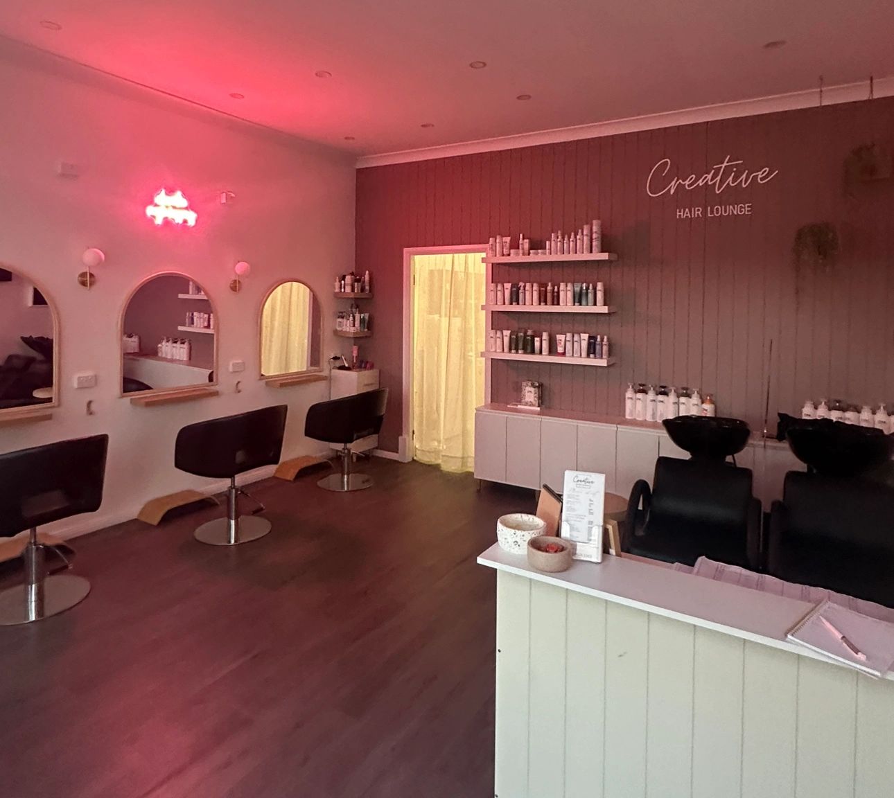 Creative Hair Lounge