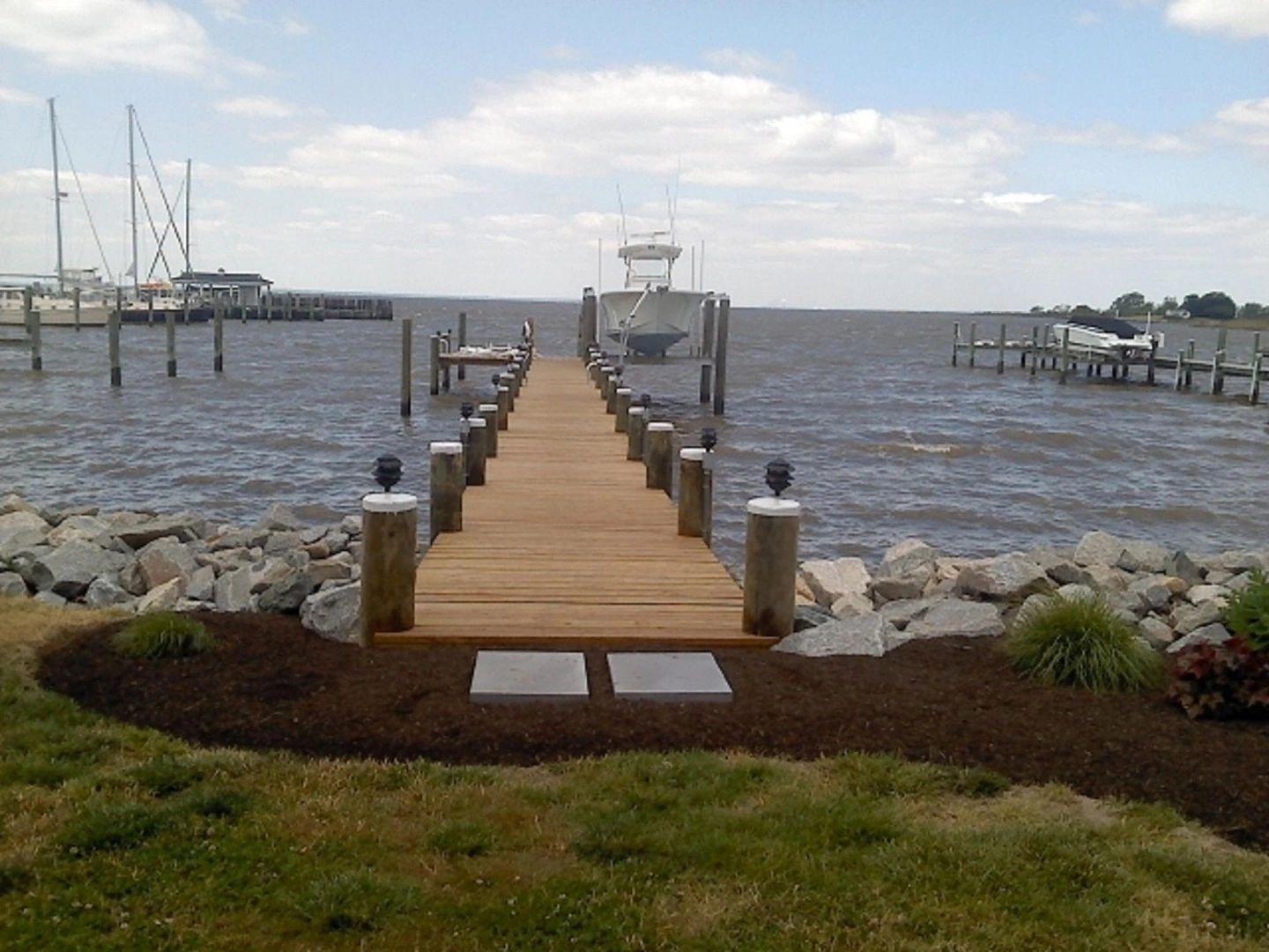 Deckelman Pile Driving - Pier, Bulkhead