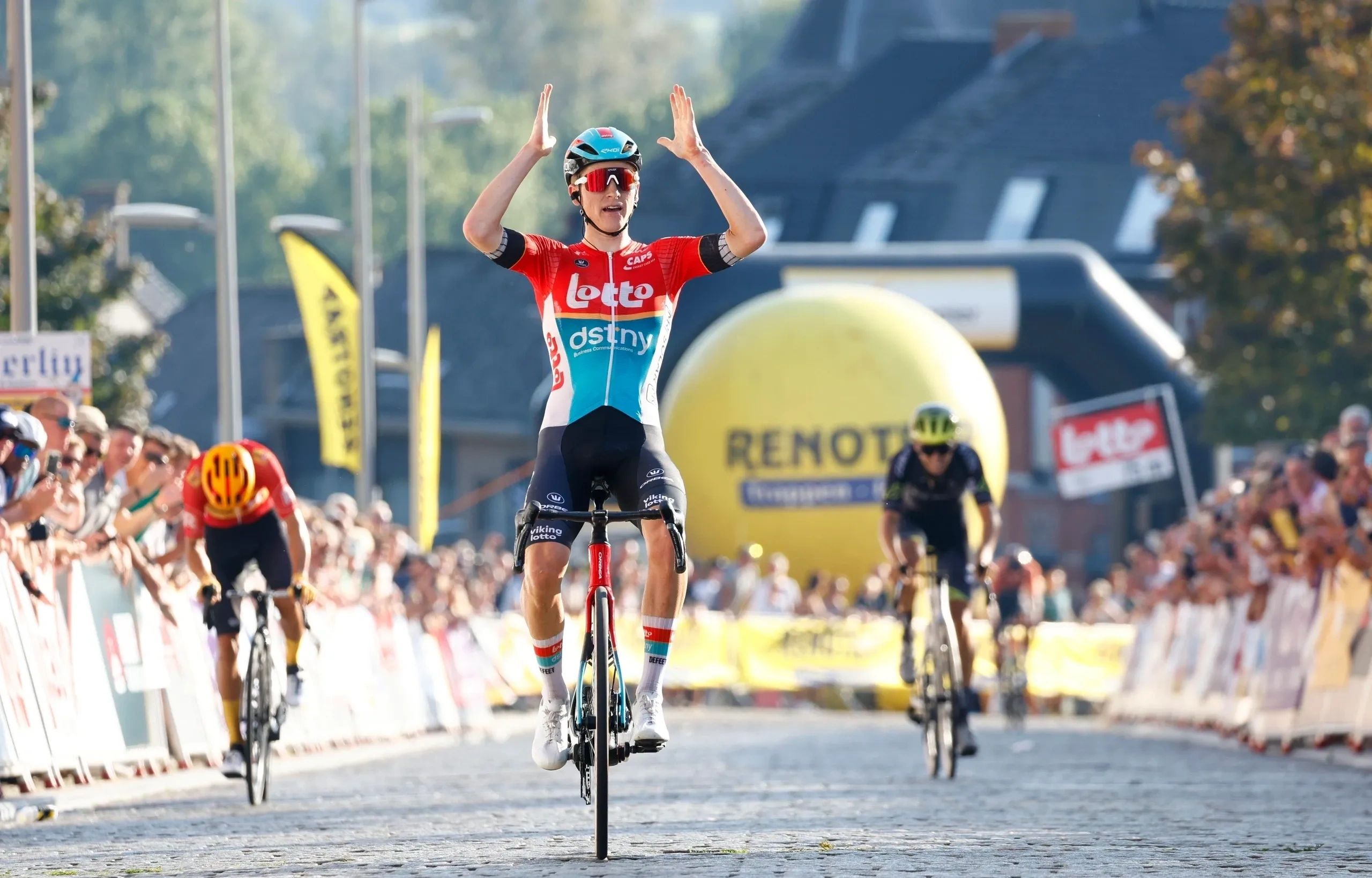 Official Website of Jenno Berckmoes - Jenno Berckmoes