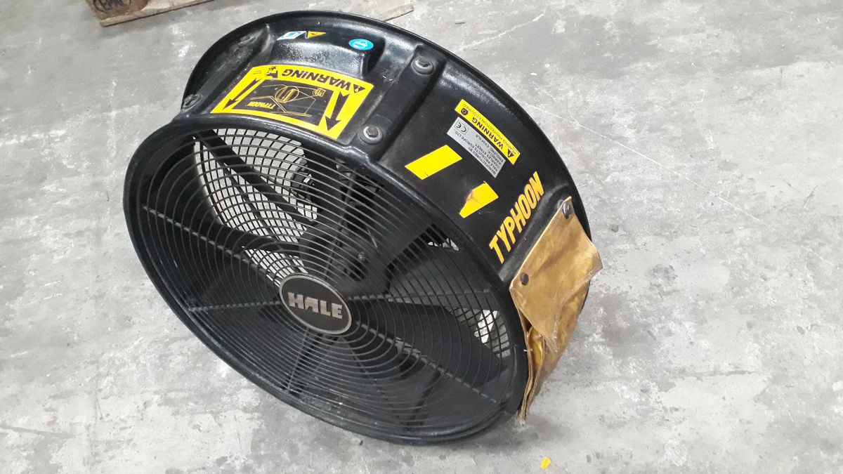 GODIVA TYPHOON WATER DRIVEN PPV FAN