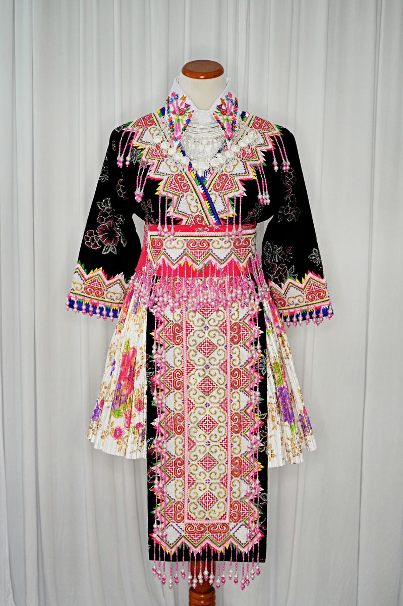 Golden Pink and White Paj Ntaub Set Size 42