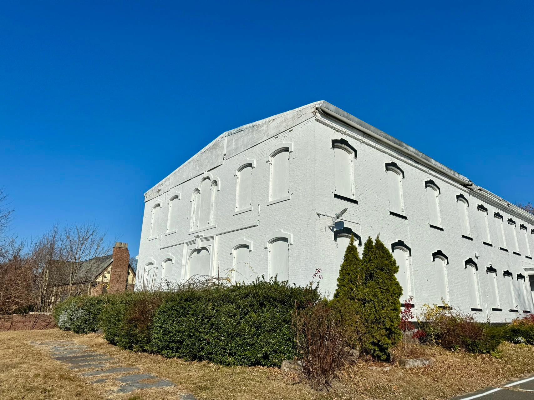 Ames House: Worth Preserving?