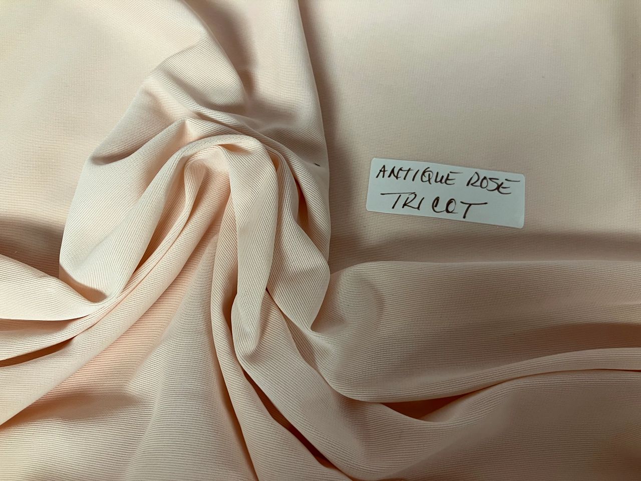 Secrets to choosing cup fabrics - beverly-johnson.ca