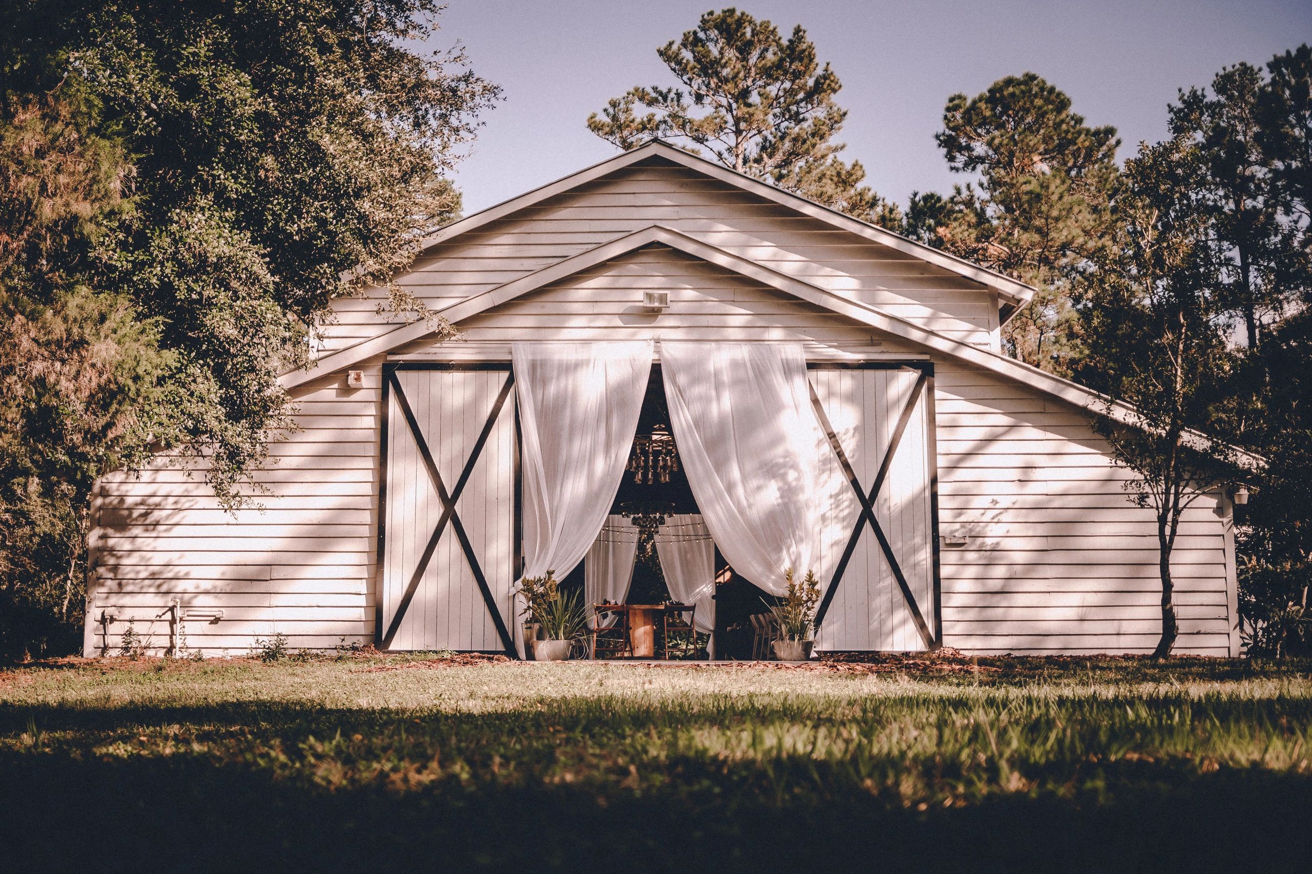 Magnolia Barn - Wedding Barn, Wedding Barn, Tampa, Country