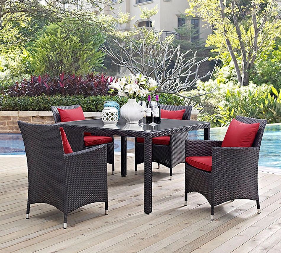 Modw Outdoor Dining Set
