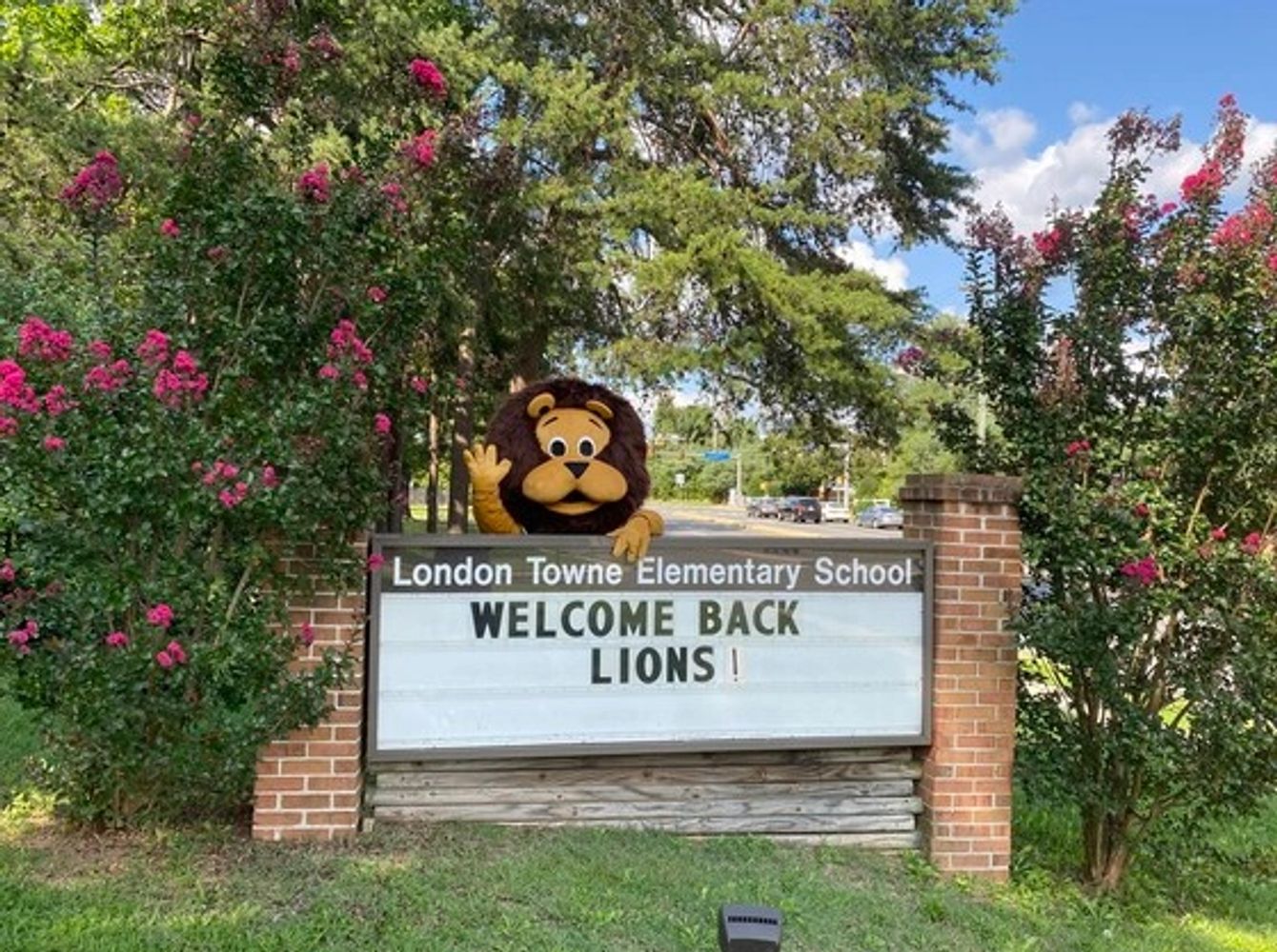 London Towne Elementary School PTA