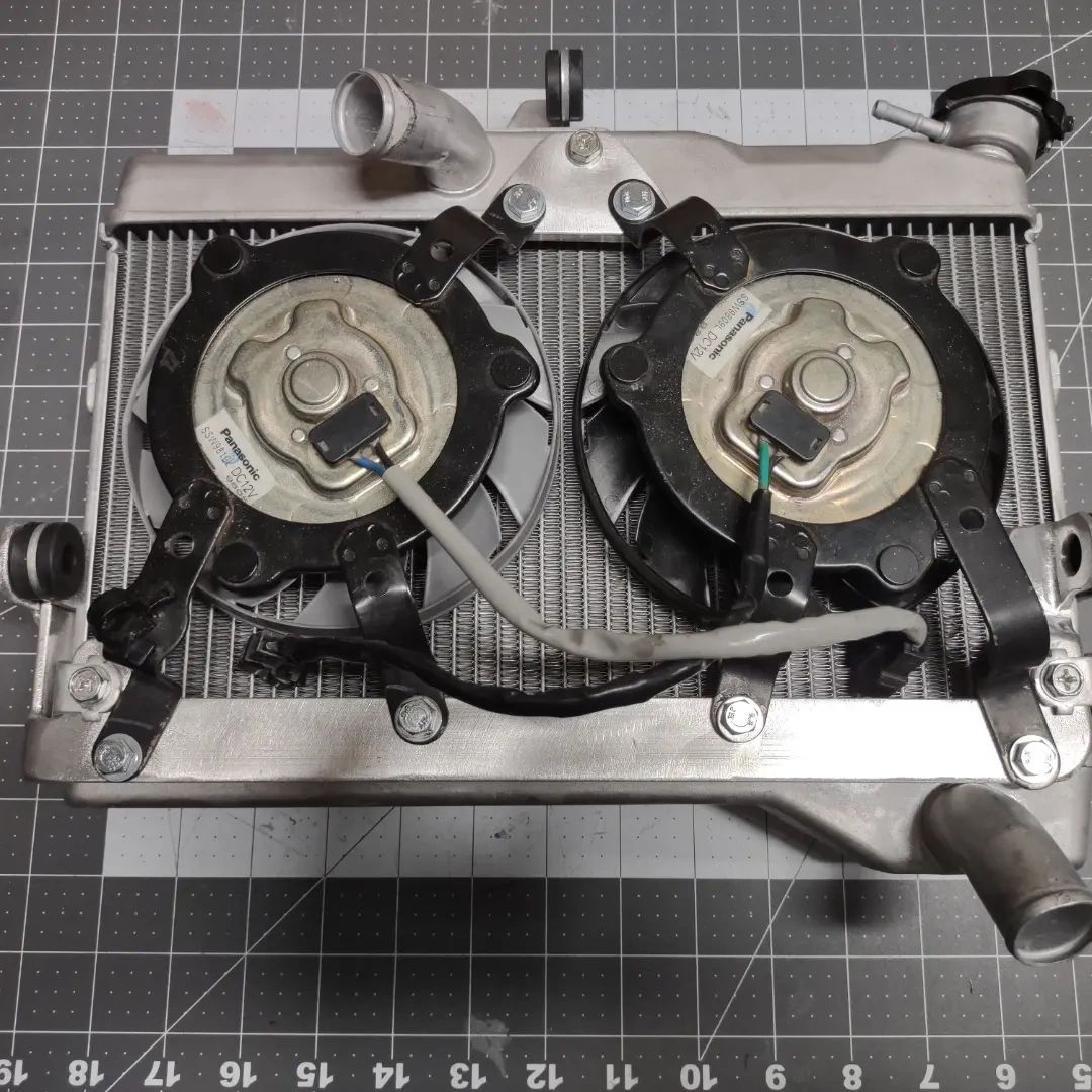 Yamaha FZ07 / MT07 / R7 Radiator Cage