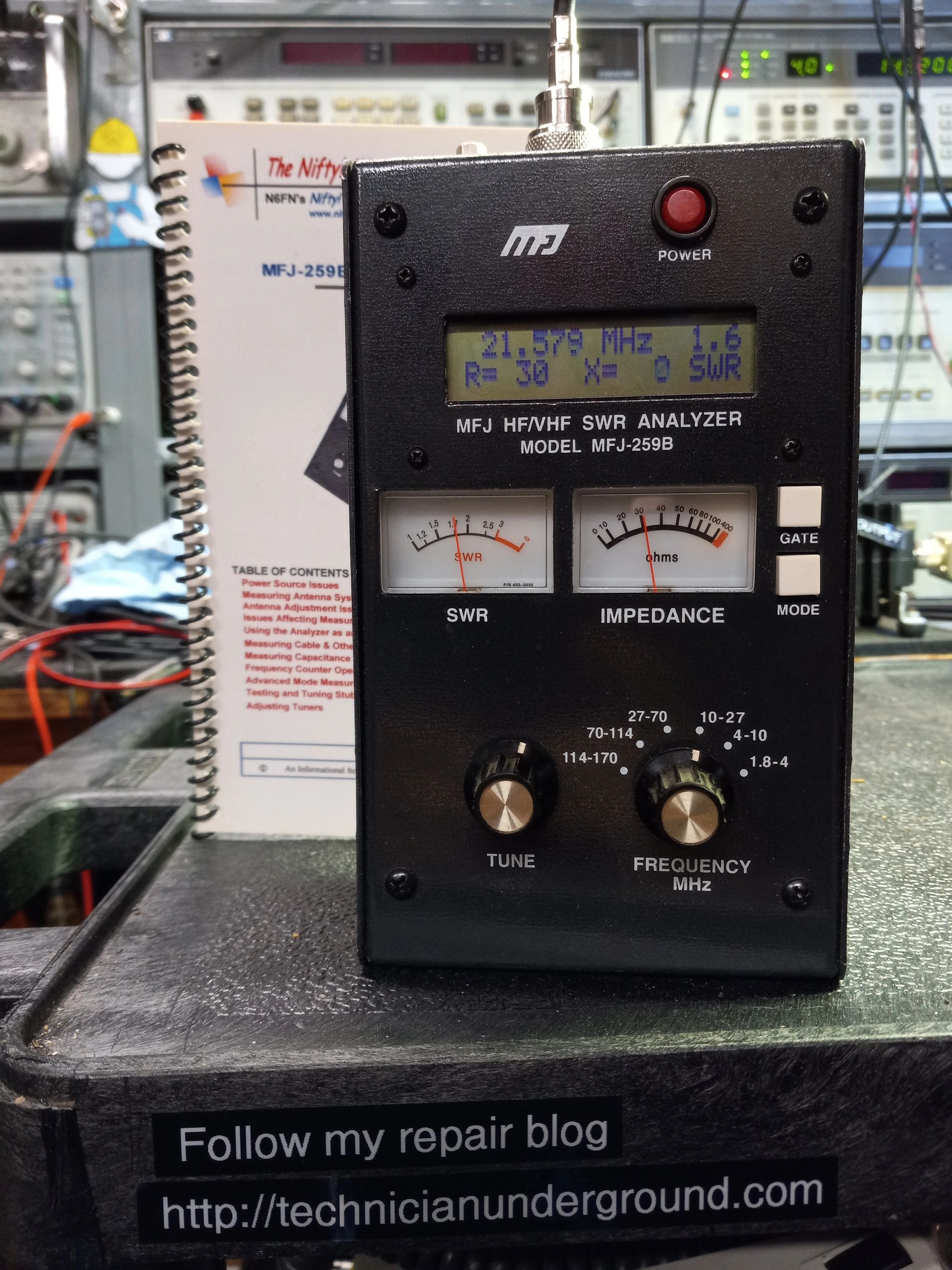 MFJ 959B Antenna Analyzer