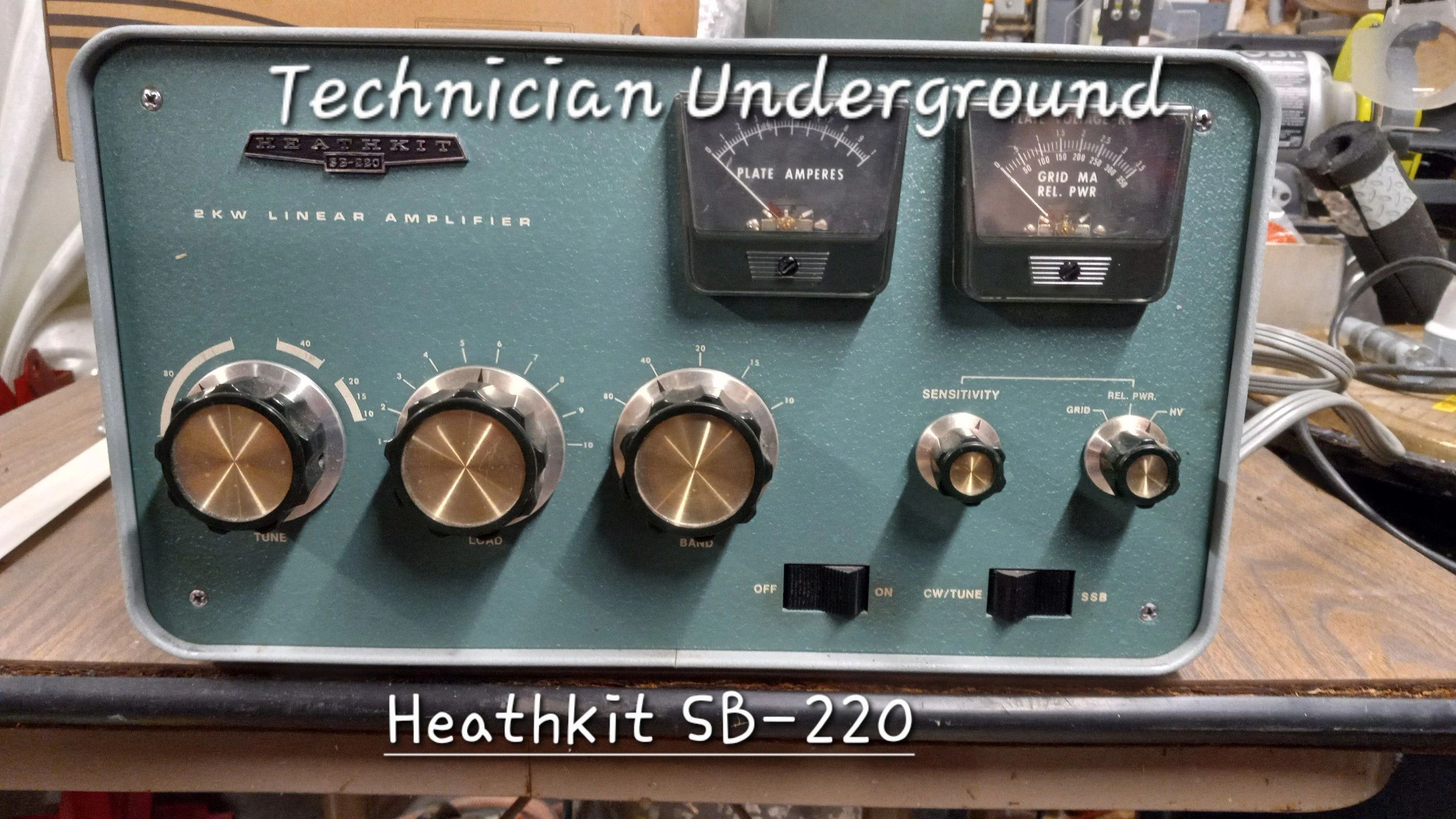 Heathkit SB-220 HF 2KW Amplifier