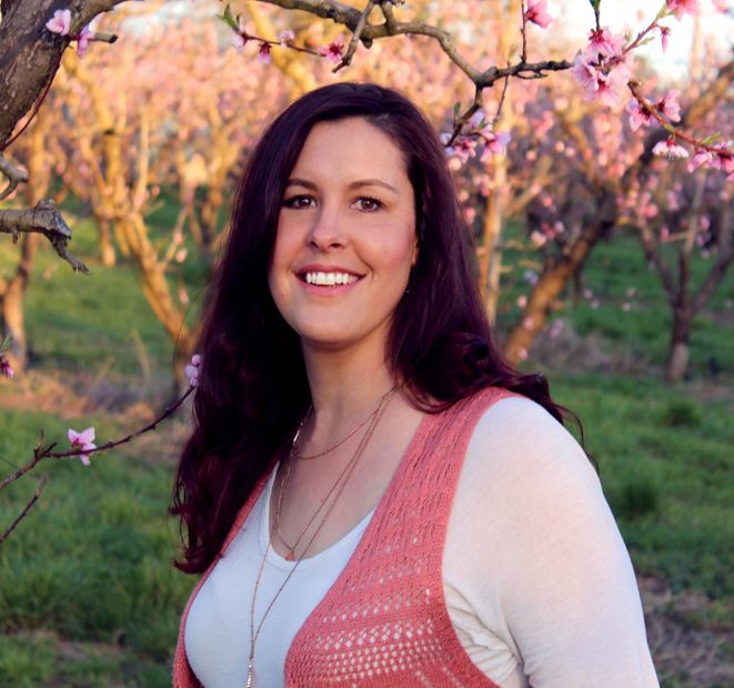 Biography | Robin Gail Art