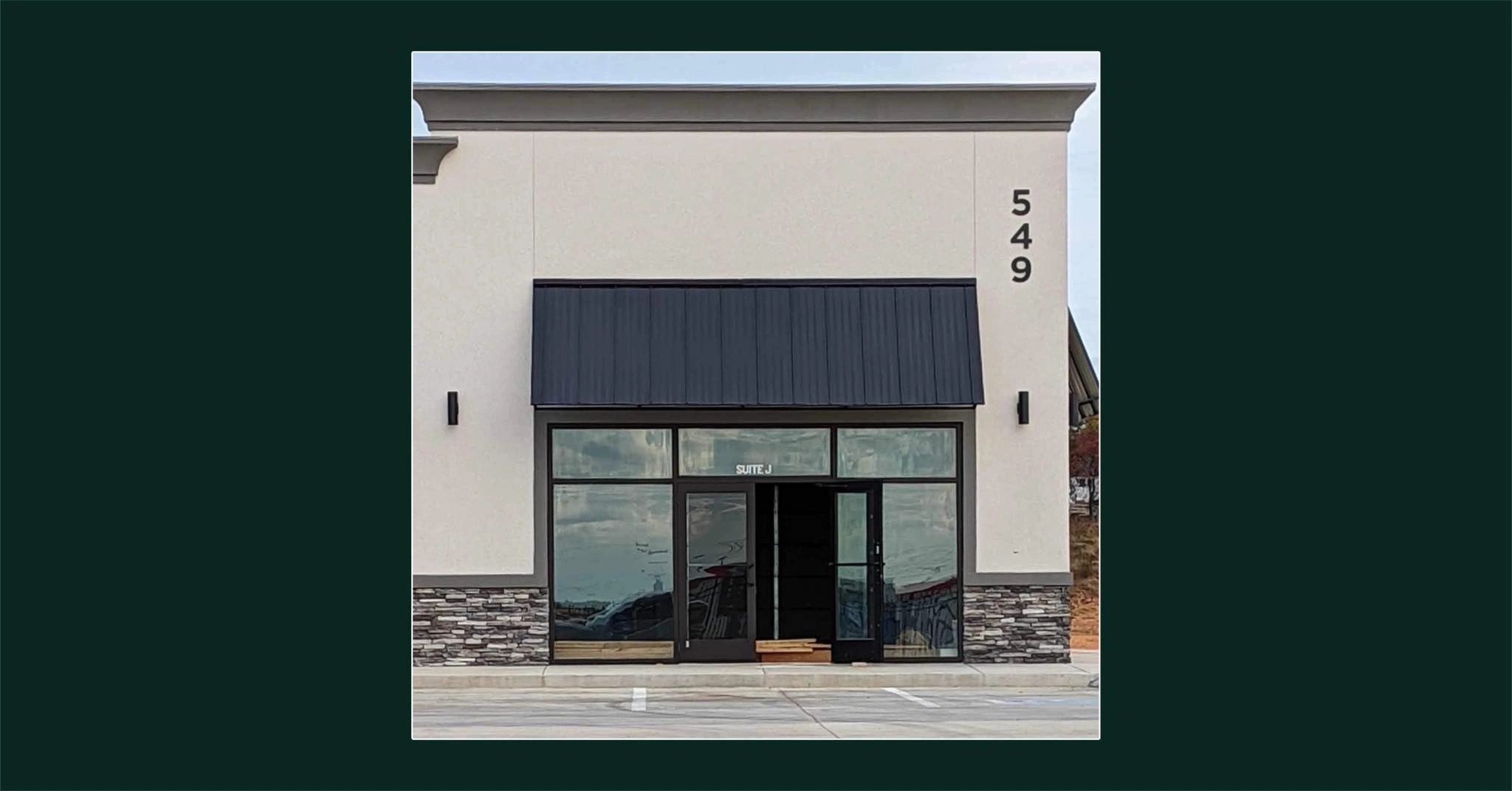 Pamper Salon & Spa Suites